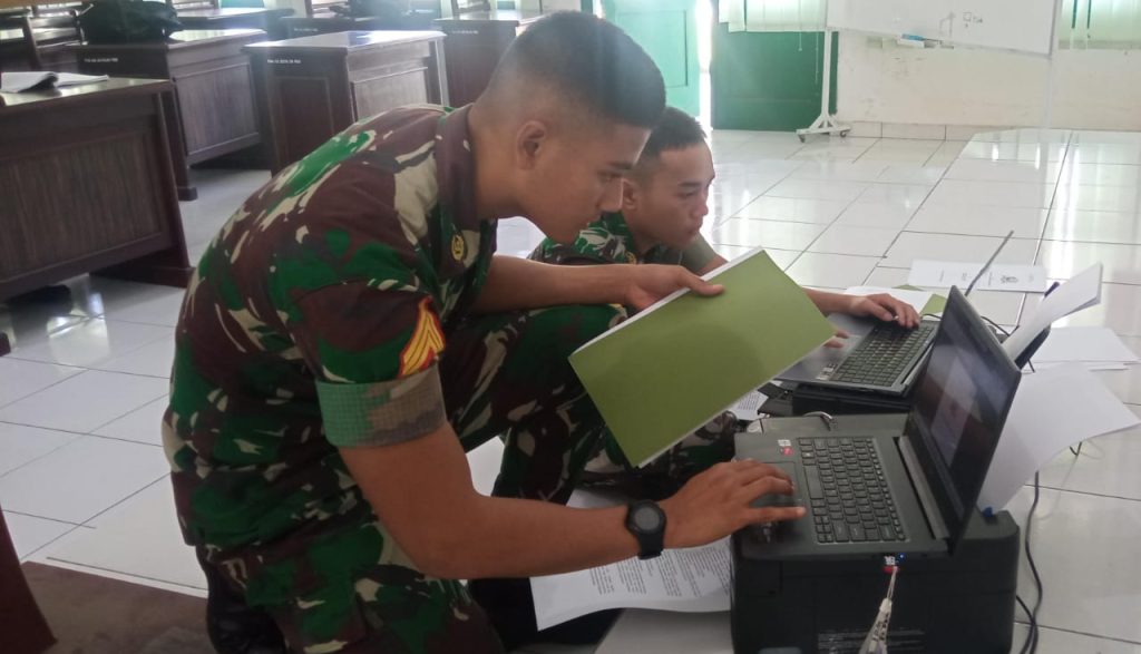 PRAKTIKUM MATERI PRODI MINHAN “MANAJEMEN SUMBER DAYA MANUSIA DAN SISTEM ...